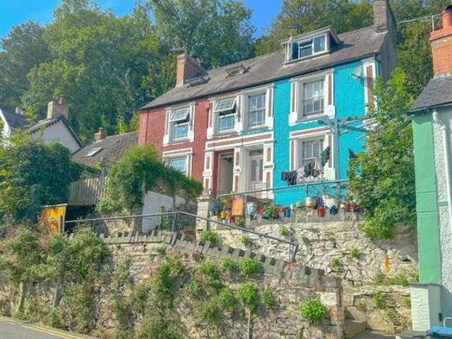 2 Bedroom Semi detached House For Sale In St. Dogmaels