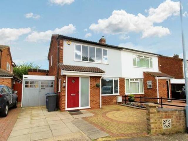 2 Bedroom Semi detached House For Sale In St. Neots