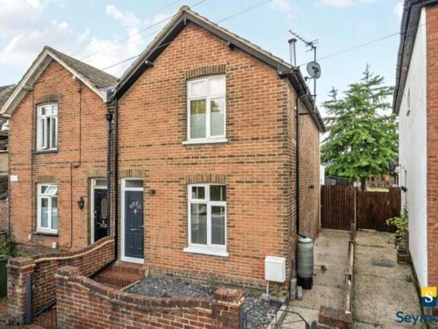 2 bedroom semi detached house for sale in Stoughton Road, Guildford, Surrey, GU2