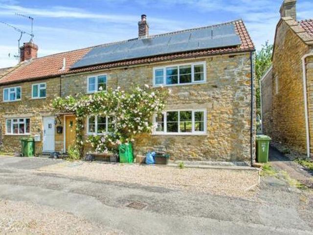 2 Bedroom Semi detached House For Sale In Stoke sub hamdon, Somerset