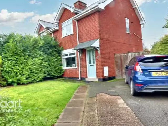 2 Bedroom Semi Detached House For Sale In Stanley Road, Hinckl.