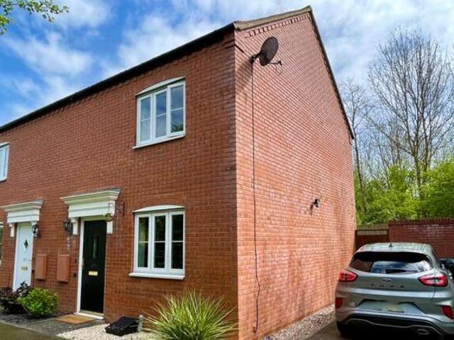 2 Bedroom Semi detached House For Sale In Stratford upon avon, Warwickshire
