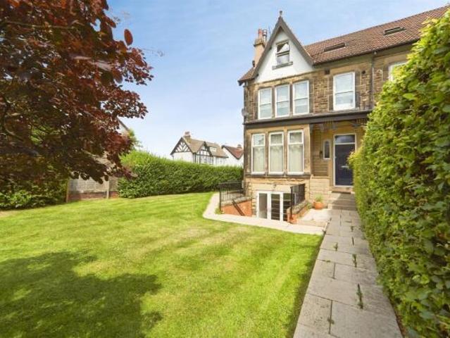 2 bedroom semi detached house for sale in Street Lane, Leeds, LS8