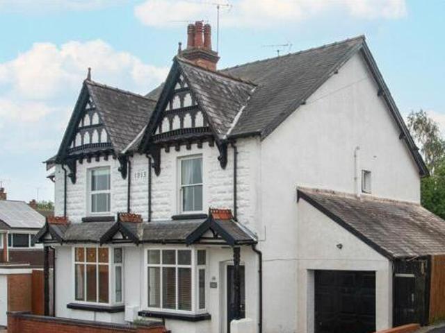 2 Bedroom Semi detached House For Sale In Studley, Warwickshire