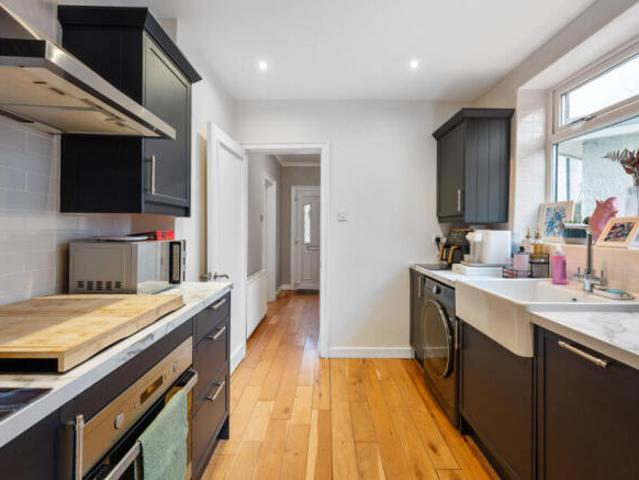 2 bedroom semi detached house for sale in Sunnybank Grove, Clarkston, Glasgow, G76