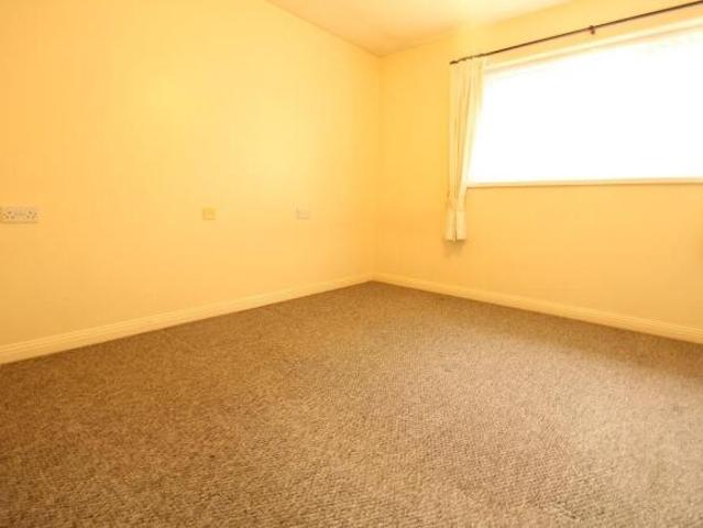 2 bedroom semi detached house for rent in The Chase, DUNSTALL, Wolverhampton, WV6