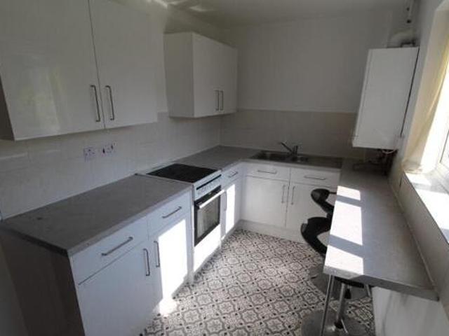 2 Bedroom Semi detached House For Rent In The Meadows, Nottingham