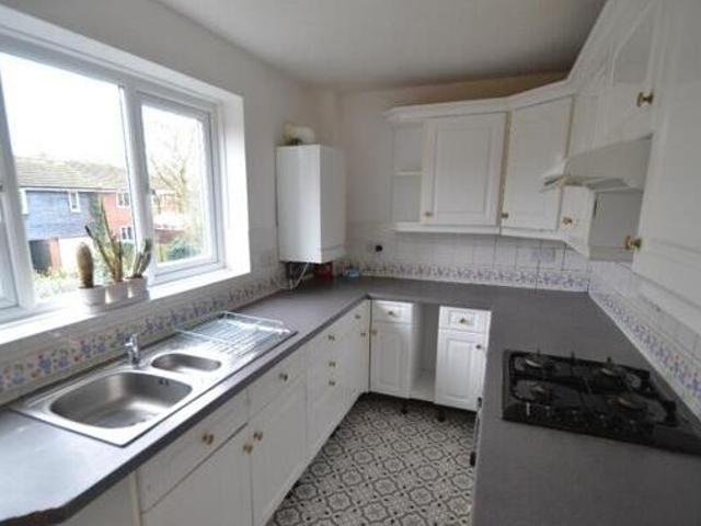 2 Bedroom Semi detached House For Rent In The Meadows, Nottingham