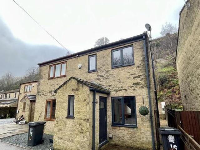 2 Bedroom Semi detached House For Rent In Todmorden, West Yorkshire
