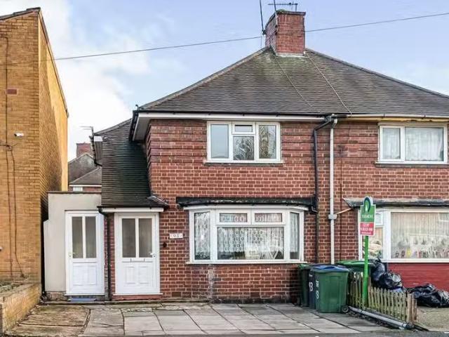 2 bedroom semi detached house for rent in Vicarage Road, West.