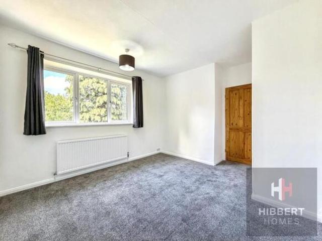 2 bedroom semi detached house for rent in Wincanton Avenue, Manchester, M23