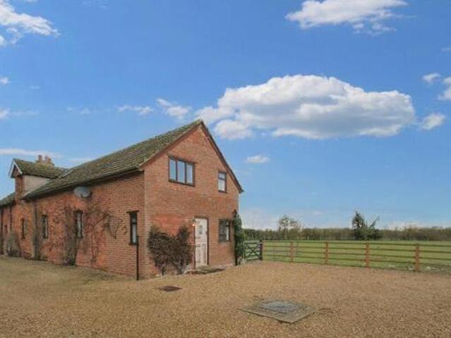 2 Bedroom Semi detached House For Rent In Wootton, Bedford