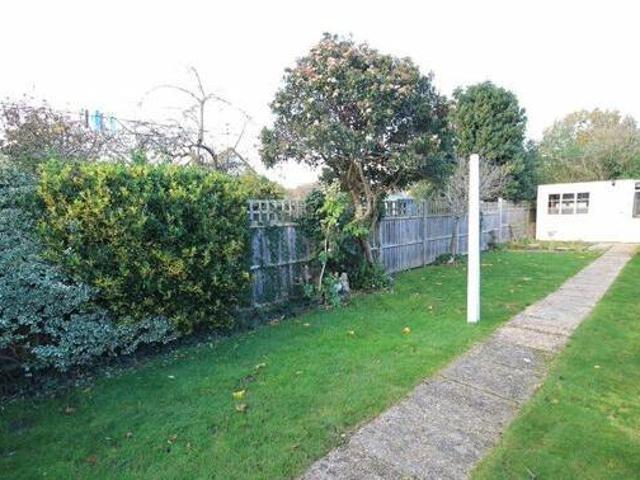 2 Bedroom Semi detached House For Rent In Wood Street Village, Guildford