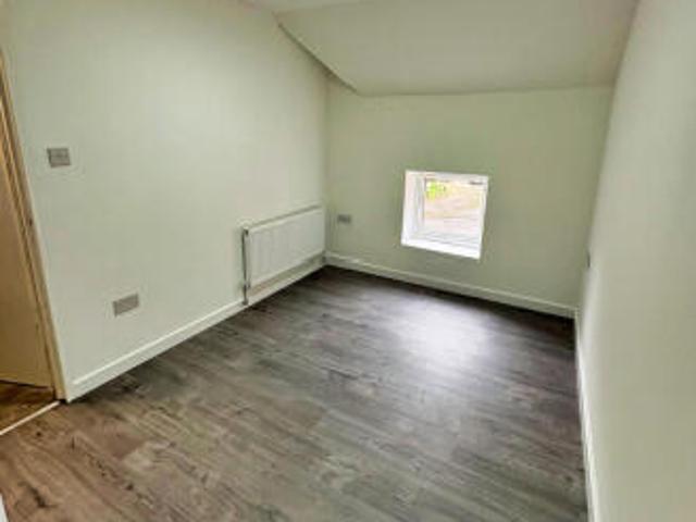 2 bedroom semi detached house for rent in Woodborough Road, Nottingham, NG3