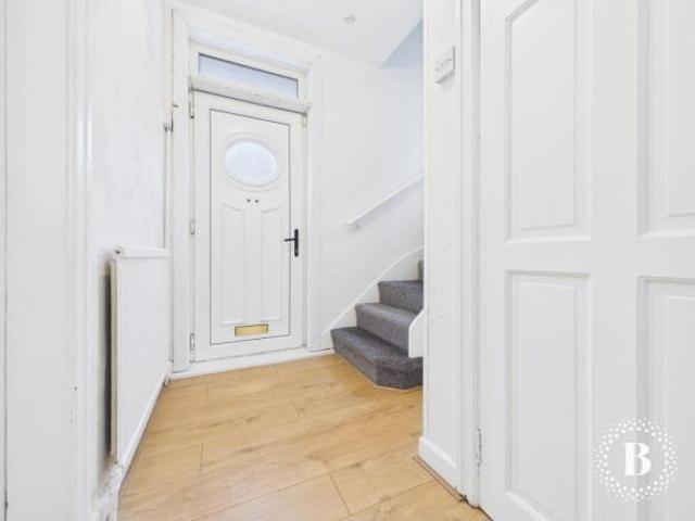 2 bedroom semi detached house for rent in Woolley Wood Road, Shiregreen, Sheffield, S5