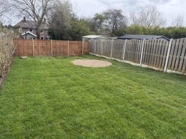 2 bedroom semi detached house for rent in Wolfe Road, Fox Hill, Sheffield, S6 1BU, S6