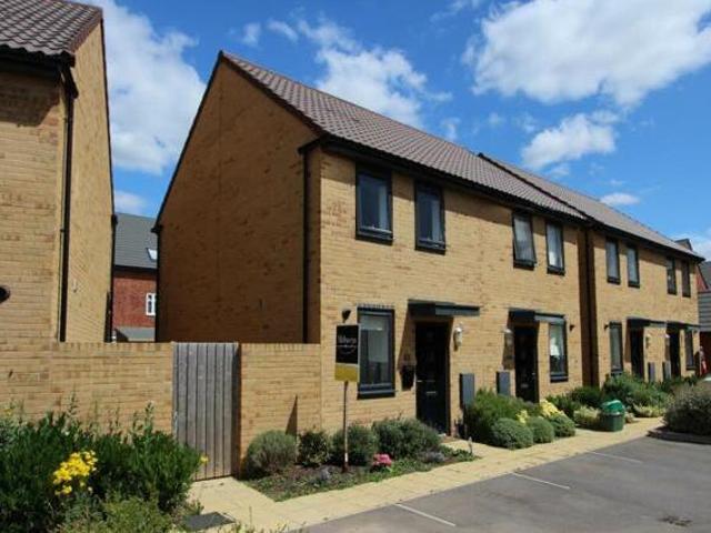 2 Bedroom Semi detached House For Rent In Yate