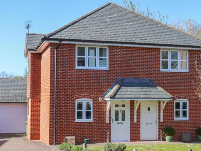 2 Bedroom Semi detached House For Rent In Alresford