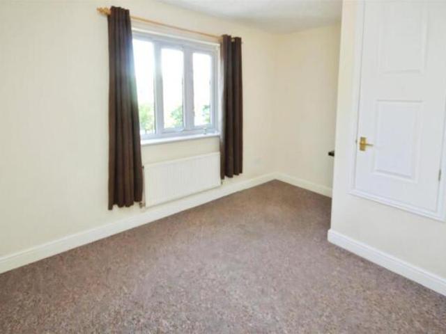 2 bedroom semi detached house for rent in Ayreshire Grove, Lightwood, ST3