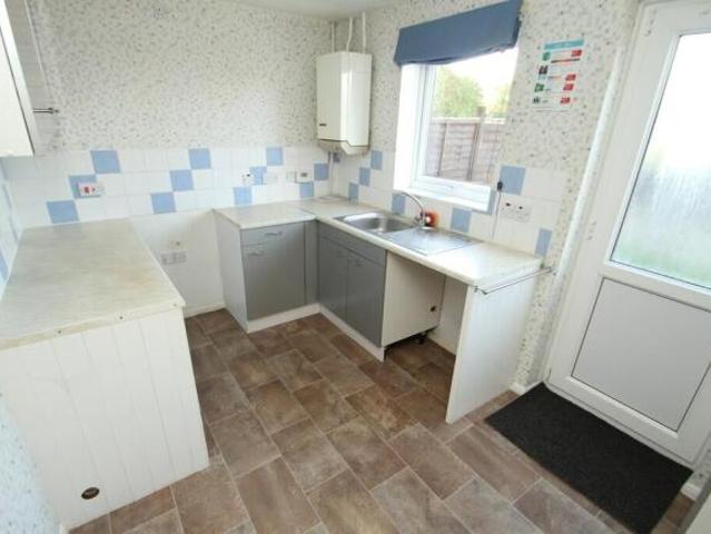 2 bedroom semi detached house for rent in Best Close, Wigston, LE18