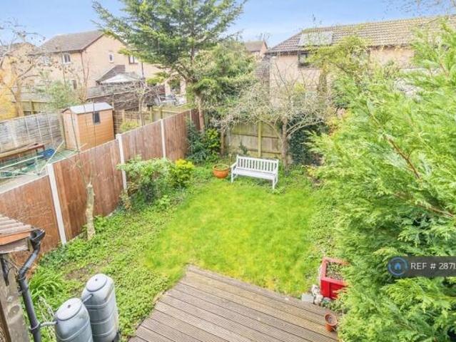 2 bedroom semi detached house for rent in Brayton Court, Shenley Lodge, Milton Keynes, MK5