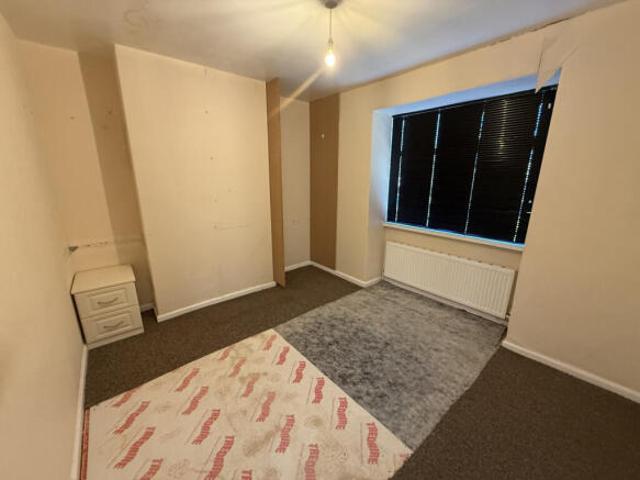 2 bedroom semi detached house for rent in, Bradford, West Yorkshire, BD3