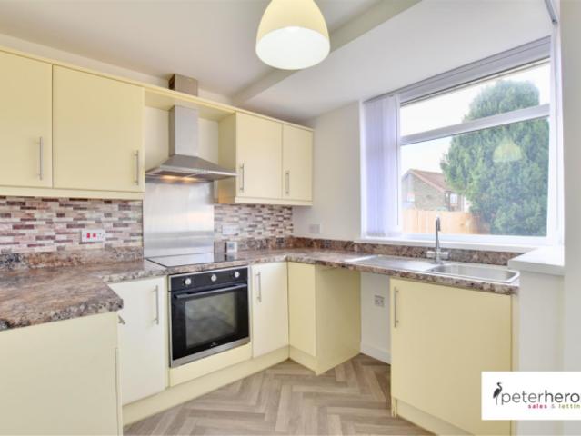 2 bedroom semi detached house for rent in Bradshaw Street, Town End Farm, Sunderland, SR5