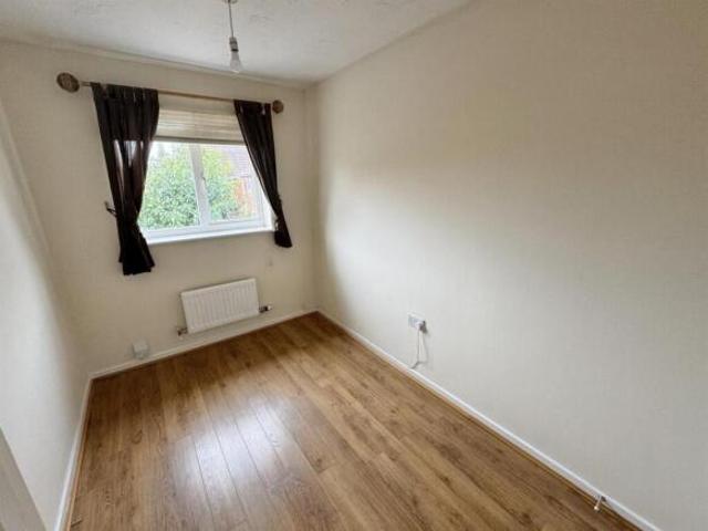 2 bedroom semi detached house for rent in Bullfinch Road, Nottingham, NG6