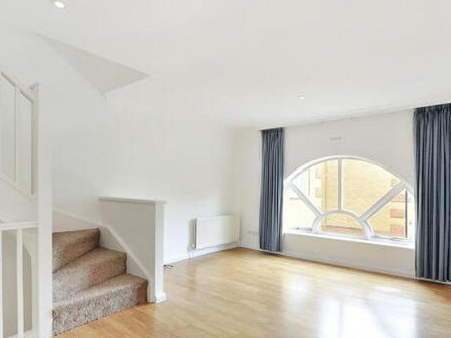 2 Bedroom Semi detached House For Rent In Canada Water