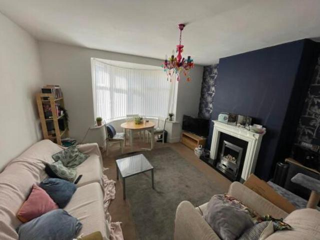 2 bedroom semi detached house for rent in Calderdale Avenue, Newcastle upon Tyne, NE6
