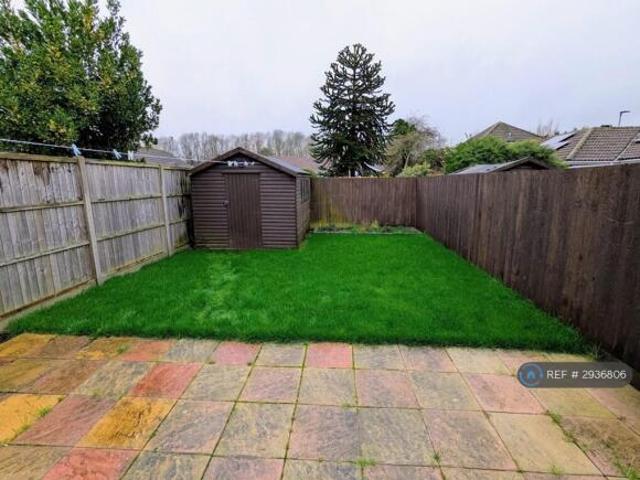 2 bedroom semi detached house for rent in Cardinals Gate, Peterborough, PE4