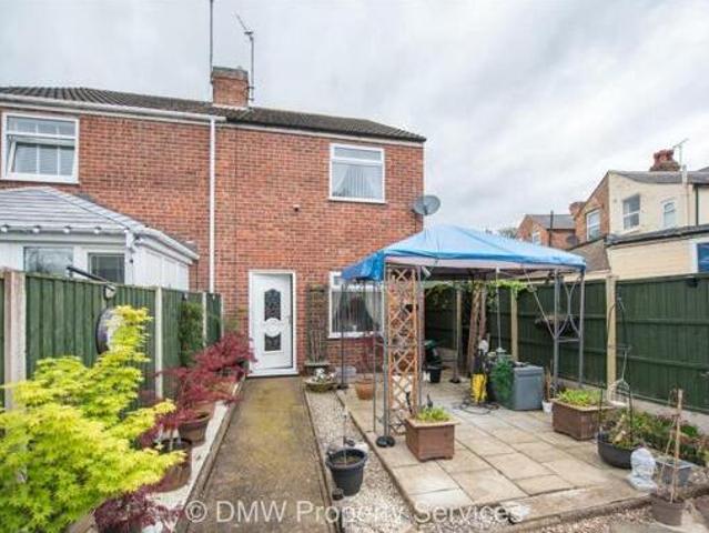 2 Bedroom Semi detached House For Rent In Carlton