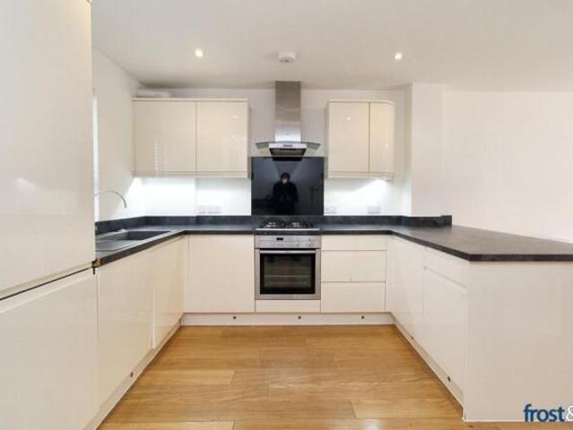 2 bedroom semi detached house for rent in Chalice Close, Ashley Cross, BH14