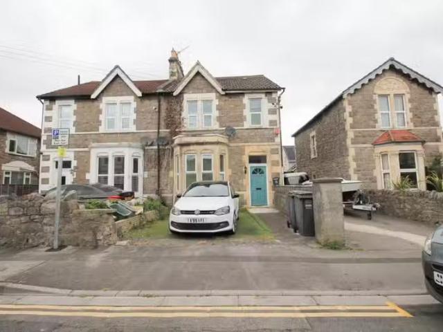 2 bedroom semi detached house for rent in Charming 2 Bedroom F.