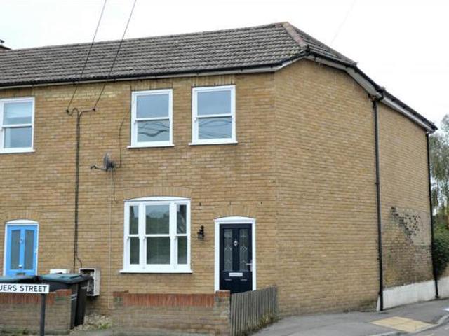 2 Bedroom Semi detached House For Rent In Chequers Street