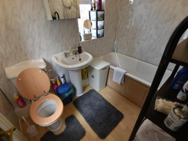 2 bedroom semi detached house for rent in Cherry Drive, Swinton, Manchester, M27