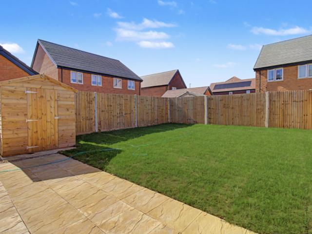 2 bedroom semi detached house for rent in Coppice Way, Herne Bay, CT6