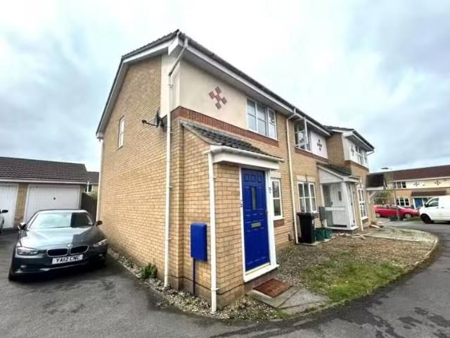 2 bedroom semi detached house for rent in Coriander Drive, Bra.