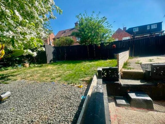 2 bedroom semi detached house for rent in Clovelly Road, Sunderland, Tyne And Wear, SR5