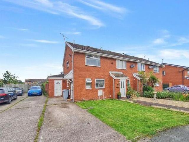 2 Bedroom Semi detached House For Rent In Crewe, Cheshire