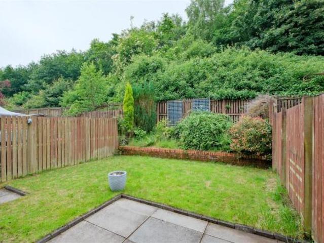 2 bedroom semi detached house for rent in Darvel Grove, Blantyre, G72