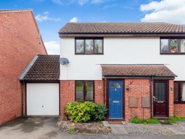 2 bedroom semi detached house for rent in Denton Close, Oxford, OX2