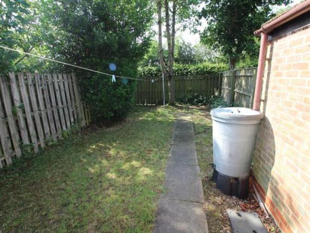 2 bedroom semi detached house for rent in Farraday Drive, Shenley Lodge, Milton Keynes, Buckinghamshire, MK5 7DD, MK5