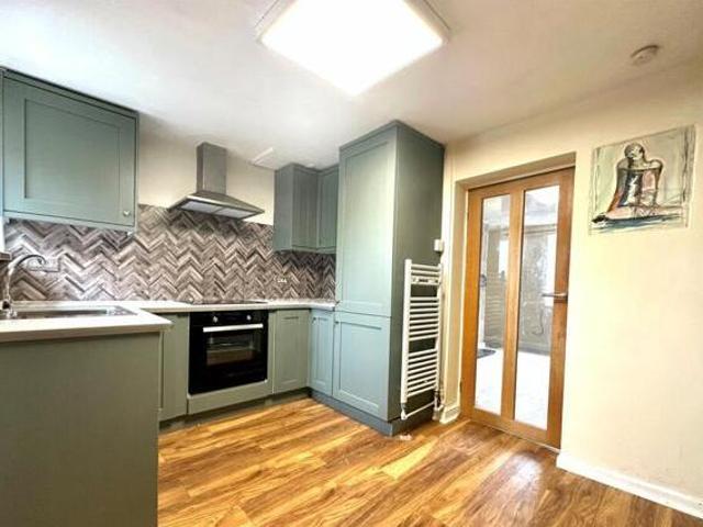 2 Bedroom Semi detached House For Rent In Ffynnongroyw, Holywell