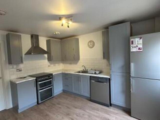 2 bedroom semi detached house for rent in Fleming Drive, Stretford, M32