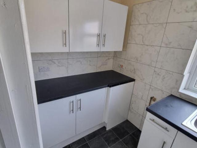 2 bedroom semi detached house for rent in Gainsborough Road, Sunderland, SR4 8, SR4