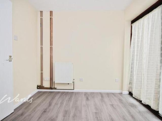 2 bedroom semi detached house for rent in George Wood Close Lydd TN29