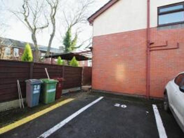 2 bedroom semi detached house for rent in Greton Close, Manchester, Greater Manchester, M13