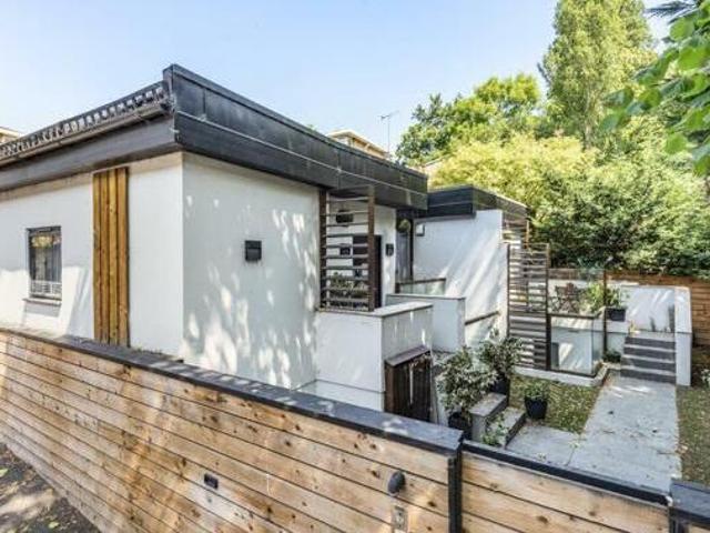 2 Bedroom Semi detached House For Rent In Hampstead