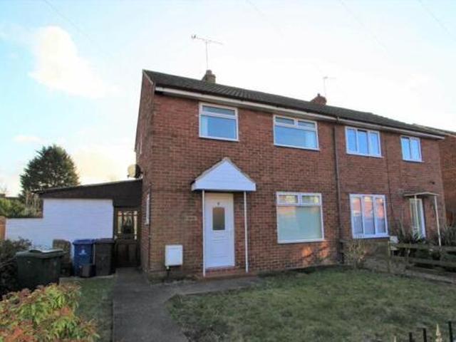 2 Bedroom Semi detached House For Rent In Hatfield, Doncaster